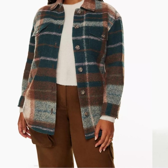 Wilfred | Jackets & Coats | Aritzia Wilfred Free The Ganna Shirt Jacket ...